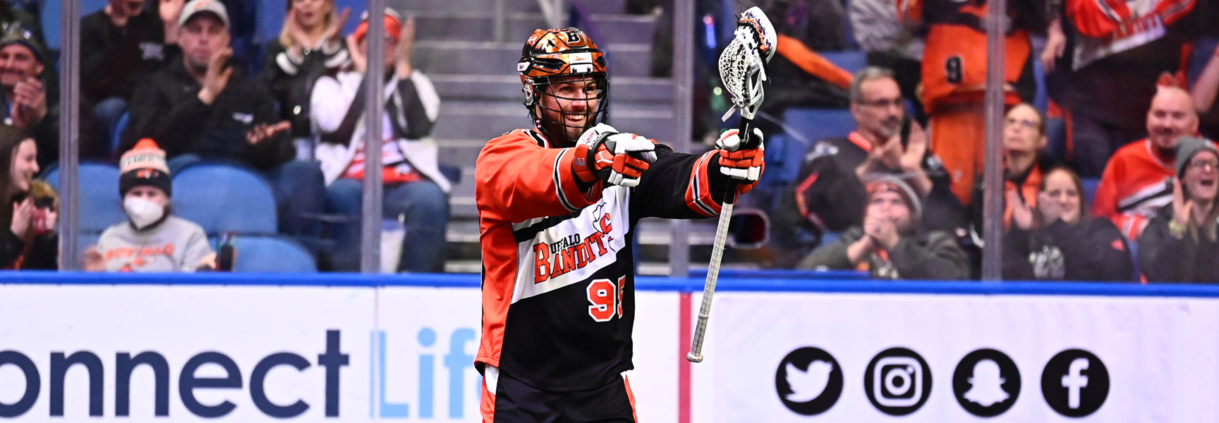 Chase Fraser embraces role as fan favorite in Banditland | Buffalo ...